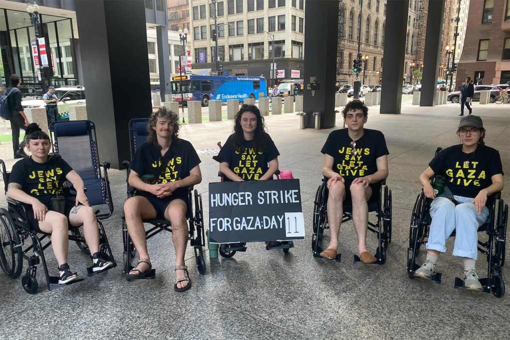 JVP Chicago members attempt indefinite fast to draw attention to Gaza ...